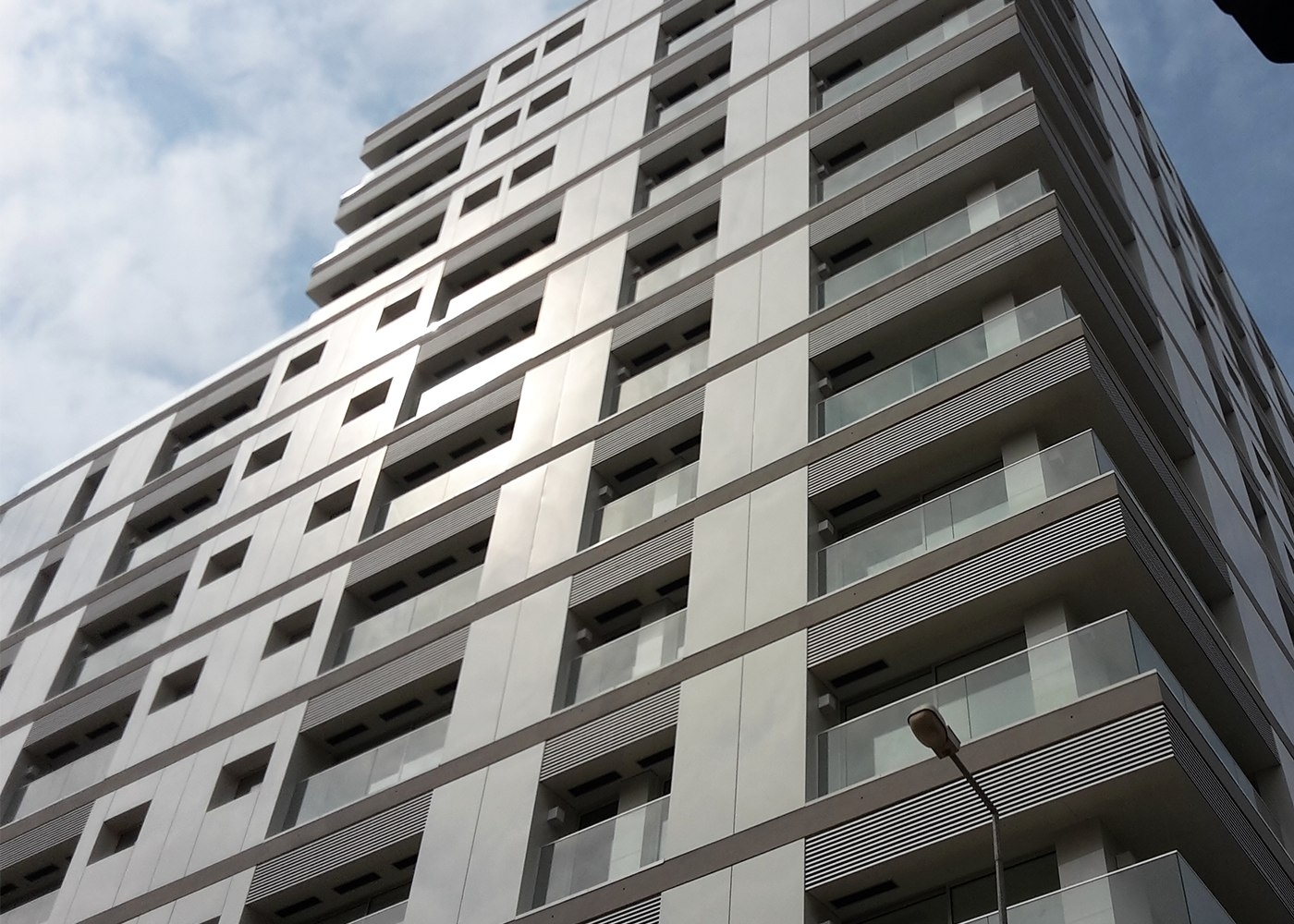 Edifício Prado Rodrigues Luanda - Grupo MOPIC